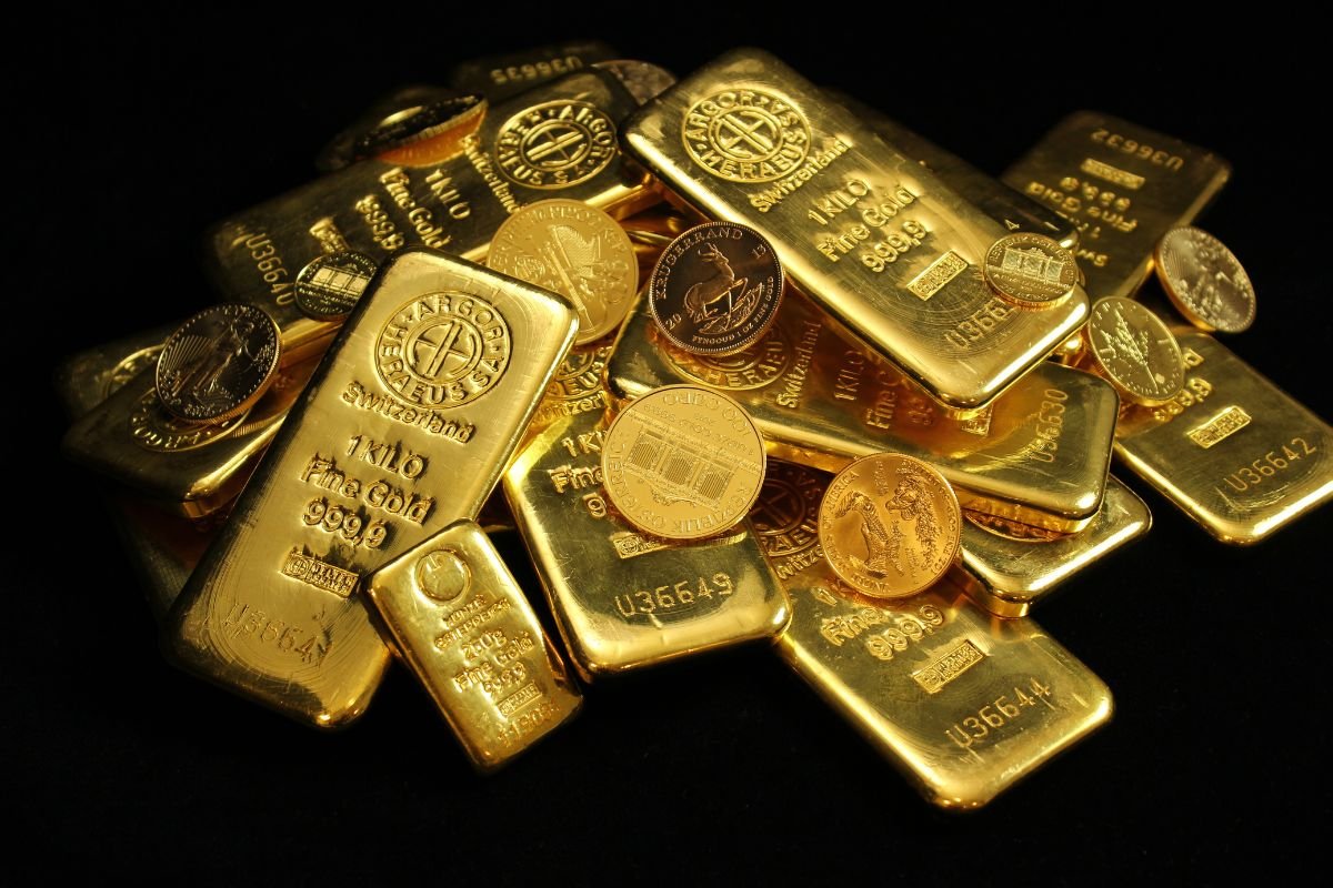 How Can You Tell if Gold is Real? An In-Depth Guide – Treasure ...